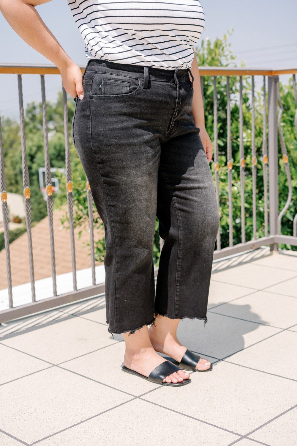 Judy Blue Jeans Official Site | Size Inclusive Women's Jeans & Denim